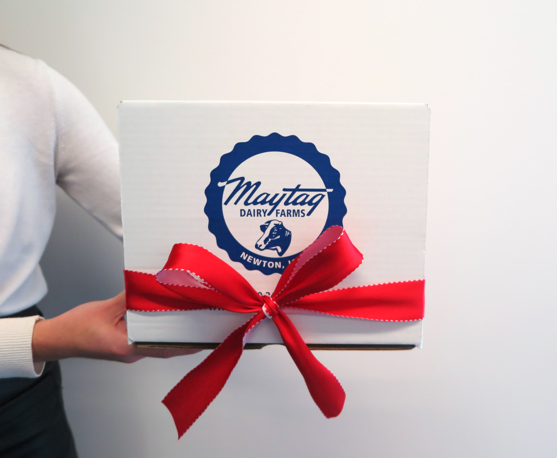 Maytag Blue Ribbon Cheese Club – Maytag Dairy Farms, LLC