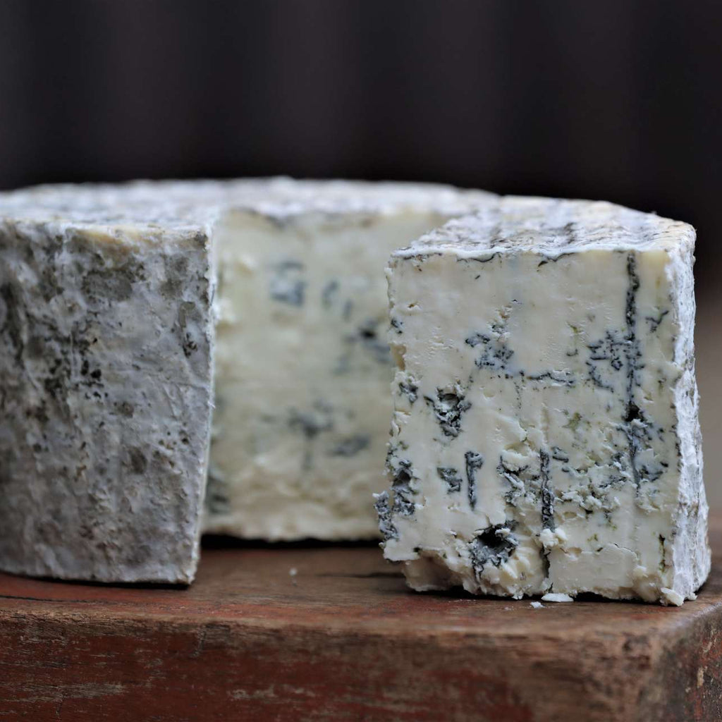 4 Lb. Maytag Farm Reserve Blue Cheese Wheel – Maytag Dairy Farms, LLC